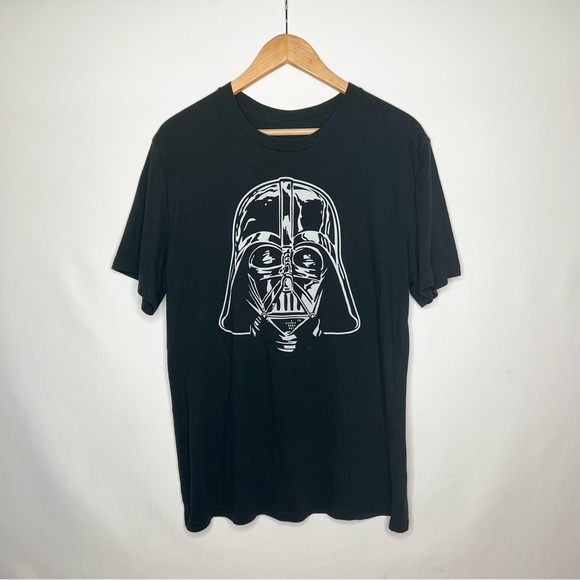 Star Wars | Shirts | Star Wars Darth Vader Graphic Tee Short Sleeve Xl ...